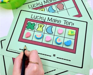 St. Patrick's Day Make Ten Mats {FREE} | Math Geek Mama